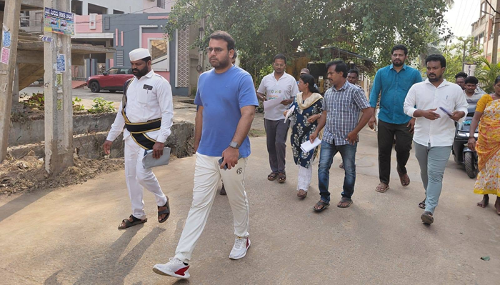 GVMC Commissioner’s inspections in Anakapalli Zone - BureauGram News